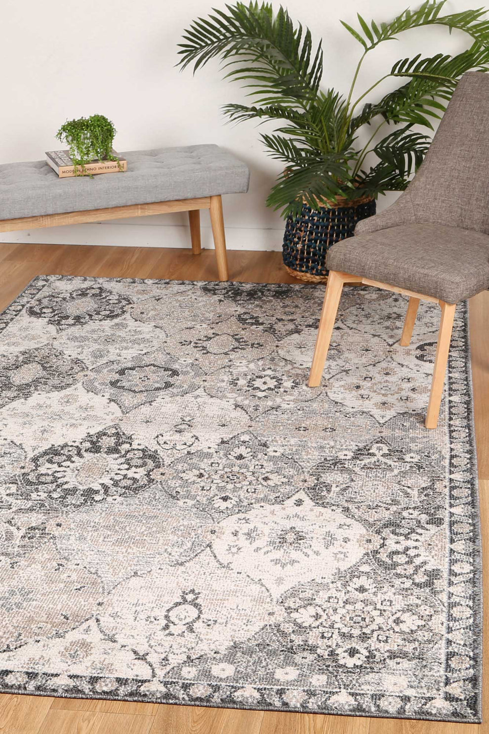 Ezra Grey Lantern Rug l Qaleen - Online Rug Store – InVogue Rugs and ...